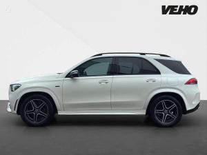White Mercedes-Benz GLE 350 2020 in Vilnius, with an engine capacity of 1.95 L and mileage of 102 thousand km for 49900 €, photo 3 on AUTOMOTO.COM.LV