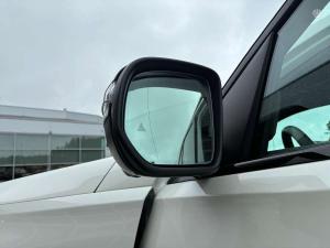 White Mercedes-Benz GLE 350 2020 in Vilnius, with an engine capacity of 1.95 L and mileage of 102 thousand km for 49900 €, photo 13 on AUTOMOTO.COM.LV