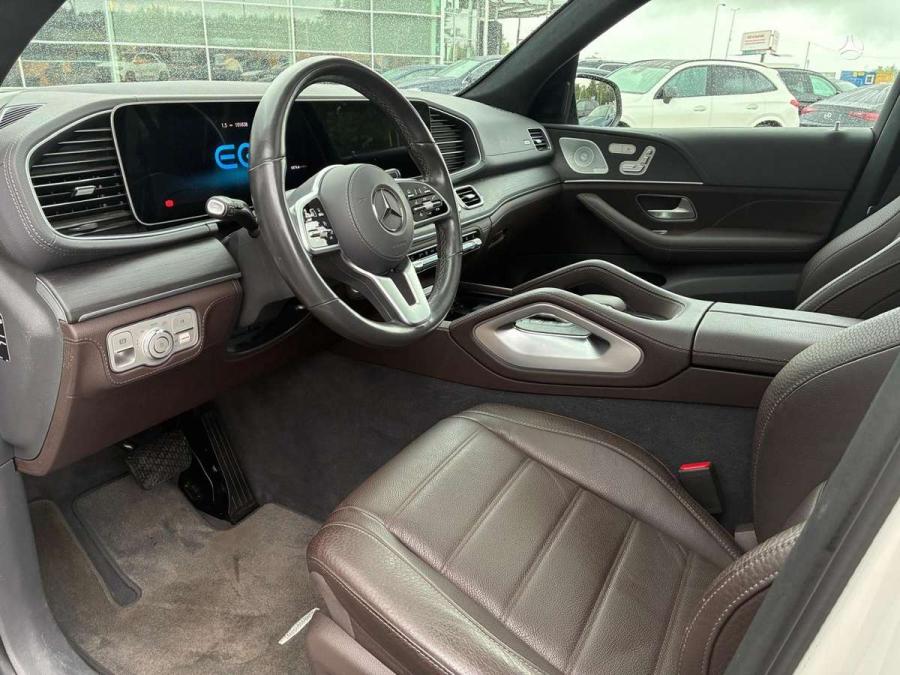 White Mercedes-Benz GLE 350 2020 in Vilnius, with an engine capacity of 1.95 L and mileage of 102 thousand km for 49900 €, photo 16 on AUTOMOTO.COM.LV