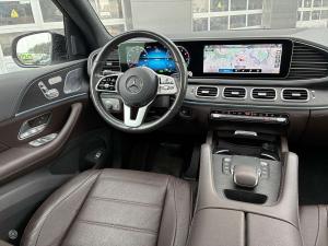 White Mercedes-Benz GLE 350 2020 in Vilnius, with an engine capacity of 1.95 L and mileage of 102 thousand km for 49900 €, photo 19 on AUTOMOTO.COM.LV