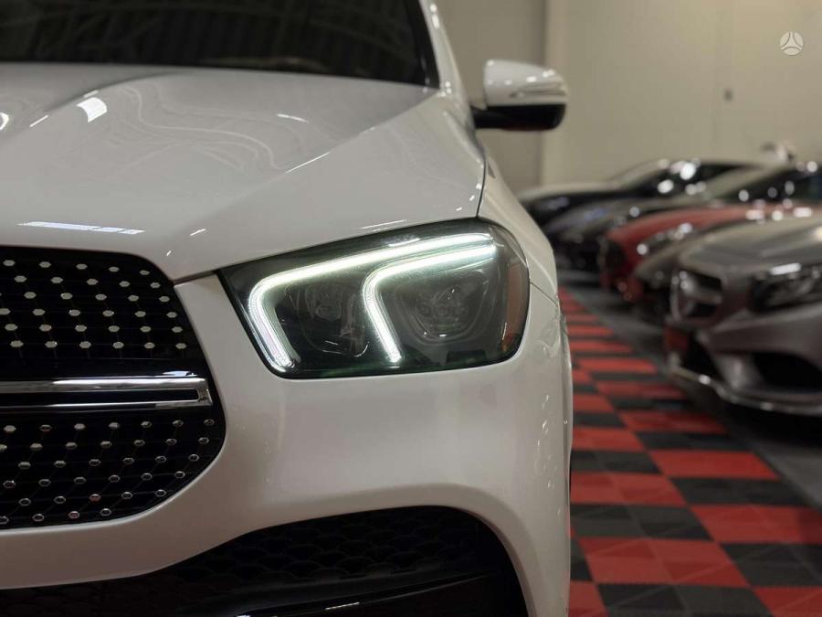 Balts Mercedes-Benz GLE 350 2020 Viļņa, ar dzinēja tilpumu 1.99 L un nobraukumu 153 tūkst. km par 36500 €, foto 8 vietnē AUTOMOTO.COM.LV