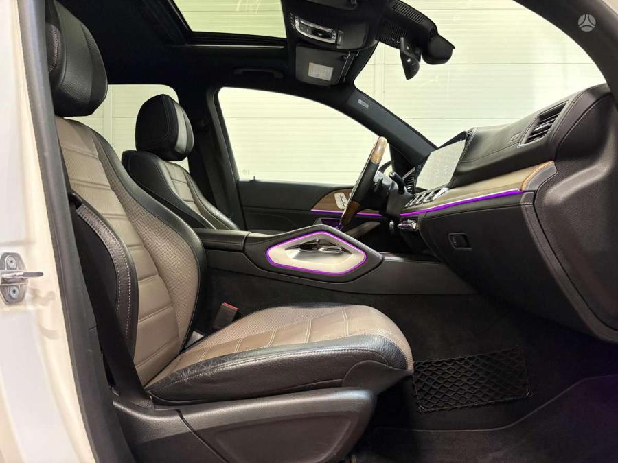 Balts Mercedes-Benz GLE 350 2020 Viļņa, ar dzinēja tilpumu 1.99 L un nobraukumu 153 tūkst. km par 36500 €, foto 18 vietnē AUTOMOTO.COM.LV