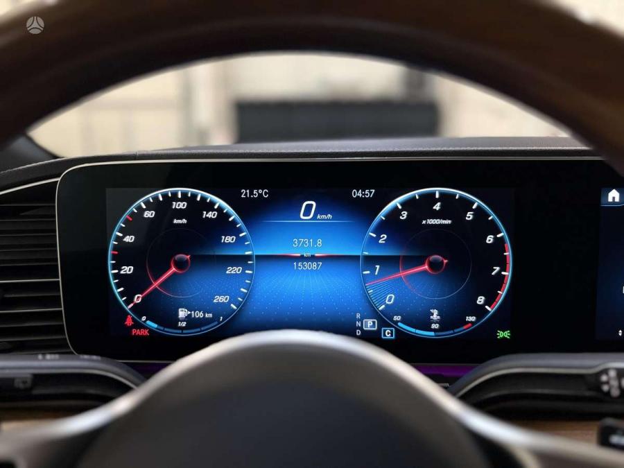 Balts Mercedes-Benz GLE 350 2020 Viļņa, ar dzinēja tilpumu 1.99 L un nobraukumu 153 tūkst. km par 36500 €, foto 23 vietnē AUTOMOTO.COM.LV