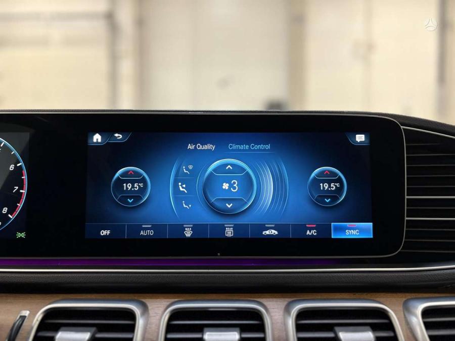 Balts Mercedes-Benz GLE 350 2020 Viļņa, ar dzinēja tilpumu 1.99 L un nobraukumu 153 tūkst. km par 36500 €, foto 27 vietnē AUTOMOTO.COM.LV