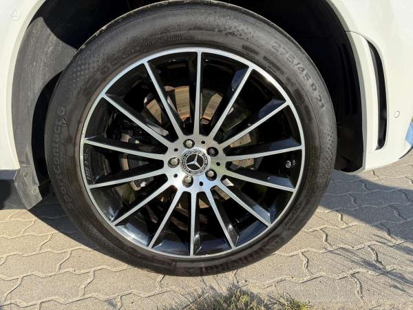Мерседес ГЛE 350 2020 в Рига на AUTOMOTO.COM.LV Белый Мерседес ГЛE 350 2020 в Рига, объемом двигателя 2.93 л и пробегом 73 тыс. км за 51360 €, фото 8 на AUTOMOTO.COM.LV