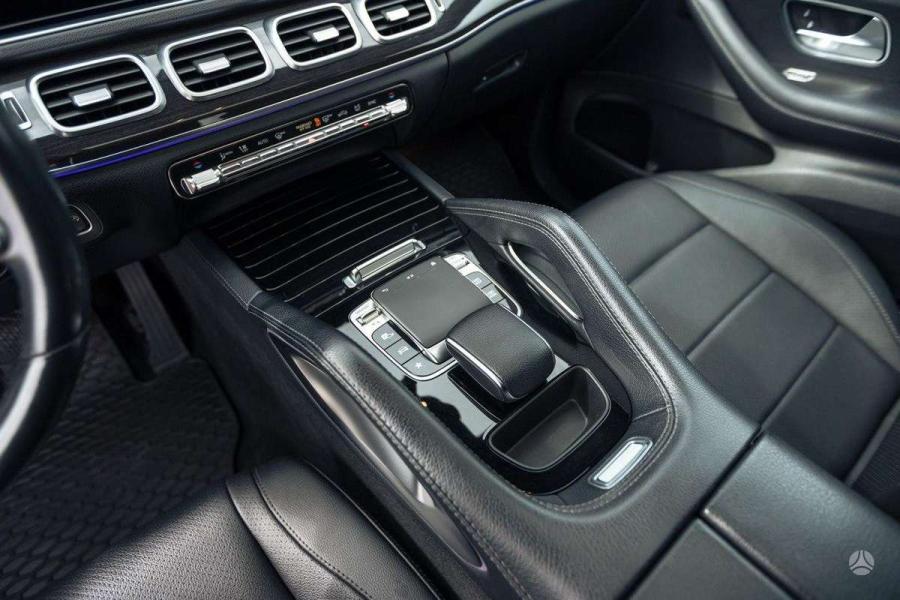 Белый Мерседес ГЛE 350 2020 в Клайпеда, объемом двигателя 2.00 л и пробегом 89 тыс. км за 33900 €, фото 21 на AUTOMOTO.COM.LV