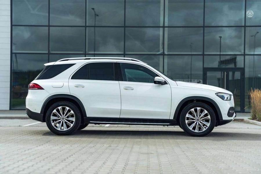 Белый Мерседес ГЛE 350 2020 в Клайпеда, объемом двигателя 2.00 л и пробегом 89 тыс. км за 33900 €, фото 31 на AUTOMOTO.COM.LV