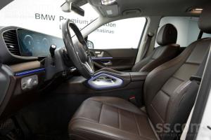 Белый Мерседес ГЛE 350 2021 в Рига, объемом двигателя 3.00 л и пробегом 136 тыс. км за 48500 €, фото 7 на AUTOMOTO.COM.LV