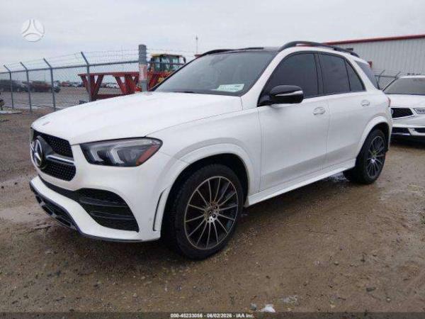 Белый Мерседес ГЛE 350 2021 в Клайпеда, объемом двигателя 2.00 л и пробегом 108 тыс. км за 22000 €, фото 2 на AUTOMOTO.COM.LV