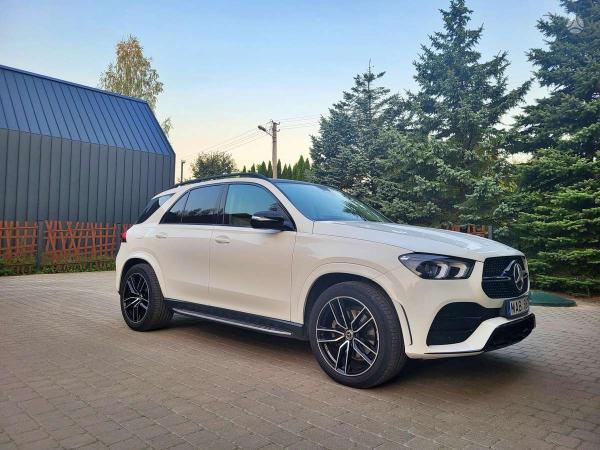White Mercedes-Benz GLE 350 2021 in Kaunas, with an engine capacity of 2.93 L and mileage of 86 thousand km for 49900 €, photo 5 on AUTOMOTO.COM.LV