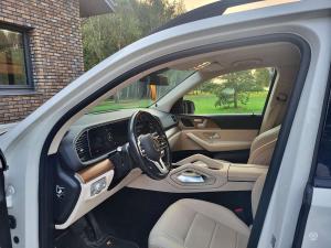 White Mercedes-Benz GLE 350 2021 in Kaunas, with an engine capacity of 2.93 L and mileage of 86 thousand km for 49900 €, photo 8 on AUTOMOTO.COM.LV