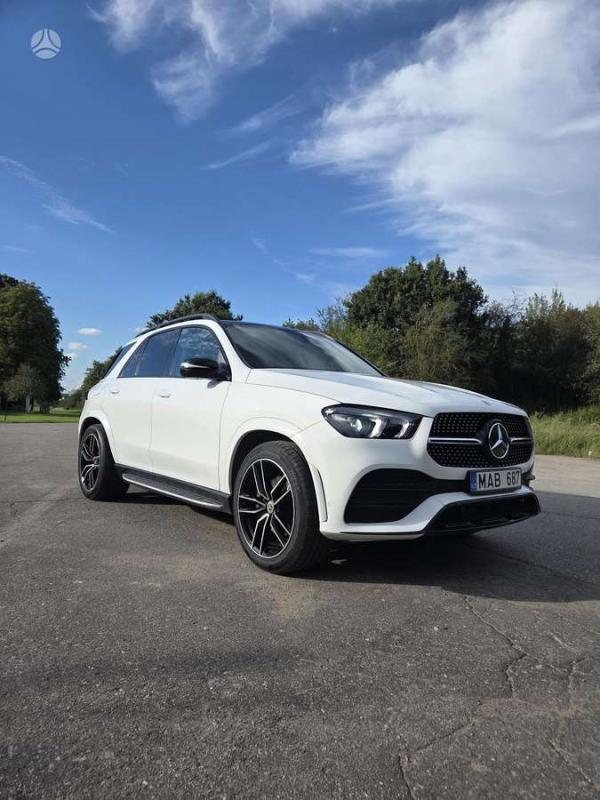 White Mercedes-Benz GLE 350 2021 in Kaunas, with an engine capacity of 2.93 L and mileage of 89 thousand km for 48700 €, photo 4 on AUTOMOTO.COM.LV