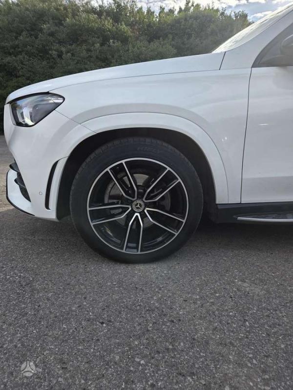 Мерседес ГЛE 350 2021 в Каунас на AUTOMOTO.COM.LV Белый Мерседес ГЛE 350 2021 в Каунас, объемом двигателя 2.93 л и пробегом 89 тыс. км за 48700 €, фото 9 на AUTOMOTO.COM.LV