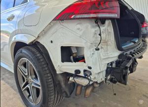 Белый Мерседес ГЛE 350 2022 в Клайпеда, объемом двигателя 1.95 л и пробегом 134 тыс. км за 23700 €, фото 13 на AUTOMOTO.COM.LV