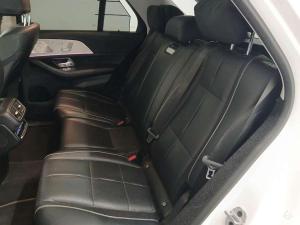 Белый Мерседес ГЛE 350 2022 в Вильнюс, объемом двигателя 1.95 л и пробегом 146 тыс. км за 52666 €, фото 23 на AUTOMOTO.COM.LV