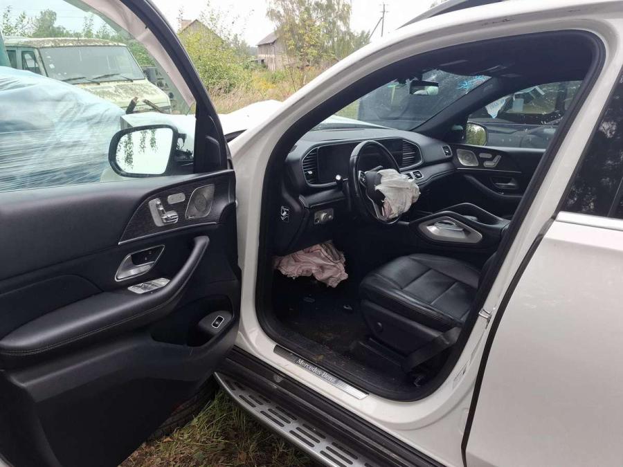 Balts Mercedes-Benz GLE 350 2022 Kauņa, ar dzinēja tilpumu 2.00 L un nobraukumu 73 tūkst. km par 14944 €, foto 9 vietnē AUTOMOTO.COM.LV