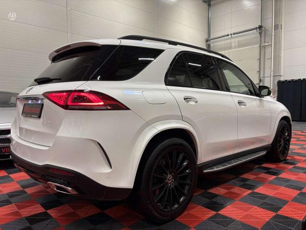 Balts Mercedes-Benz GLE 350 2023 Viļņa, ar dzinēja tilpumu 1.95 L un nobraukumu 43 tūkst. km par 62990 €, foto 5 vietnē AUTOMOTO.COM.LV