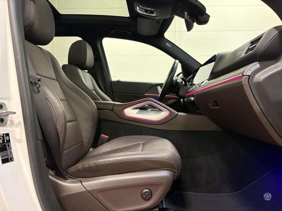 Balts Mercedes-Benz GLE 350 2023 Viļņa, ar dzinēja tilpumu 1.95 L un nobraukumu 43 tūkst. km par 62990 €, foto 18 vietnē AUTOMOTO.COM.LV