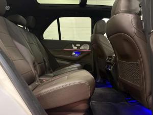 Balts Mercedes-Benz GLE 350 2023 Viļņa, ar dzinēja tilpumu 1.95 L un nobraukumu 43 tūkst. km par 62990 €, foto 33 vietnē AUTOMOTO.COM.LV