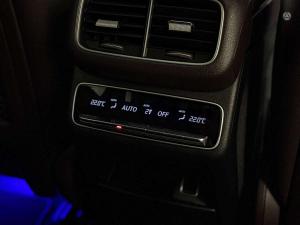 Balts Mercedes-Benz GLE 350 2023 Viļņa, ar dzinēja tilpumu 1.95 L un nobraukumu 43 tūkst. km par 62990 €, foto 34 vietnē AUTOMOTO.COM.LV