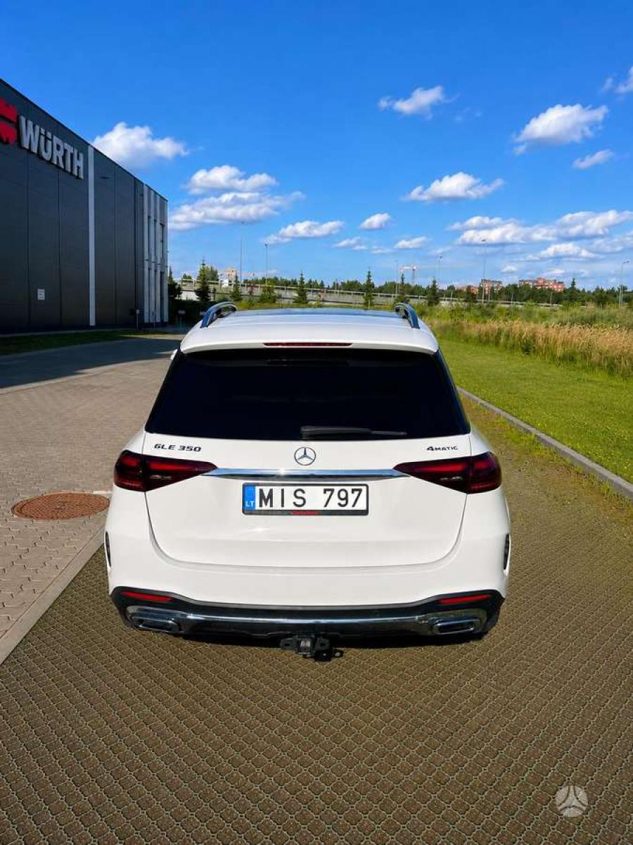 Balts Mercedes-Benz GLE 350 2024 Viļņa, ar dzinēja tilpumu 1.99 L un nobraukumu 60 tūkst. km par 65200 €, foto 4 vietnē AUTOMOTO.COM.LV