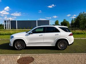 Balts Mercedes-Benz GLE 350 2024 Viļņa, ar dzinēja tilpumu 1.99 L un nobraukumu 60 tūkst. km par 65200 €, foto 5 vietnē AUTOMOTO.COM.LV