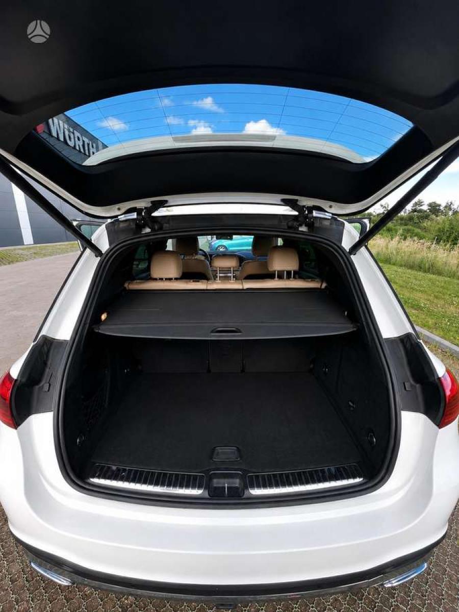 Balts Mercedes-Benz GLE 350 2024 Viļņa, ar dzinēja tilpumu 1.99 L un nobraukumu 60 tūkst. km par 65200 €, foto 9 vietnē AUTOMOTO.COM.LV