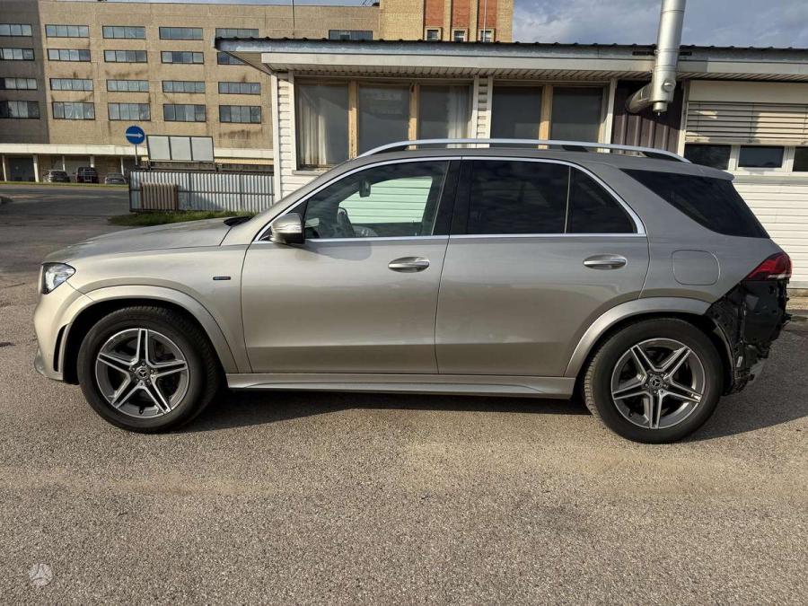 Желтый Мерседес ГЛE 350 2021 в Каунас, объемом двигателя 1.95 л и пробегом 191 тыс. км за 29490 €, фото 6 на AUTOMOTO.COM.LV