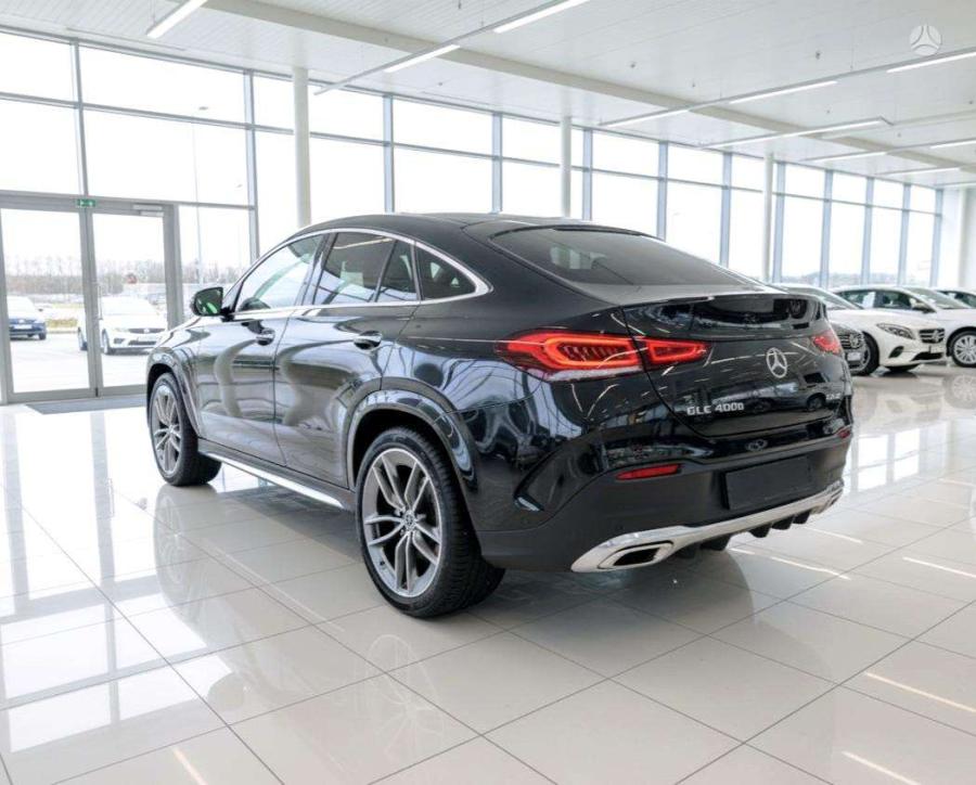 Black Mercedes-Benz GLE 400 2023 in Tallinn, with an engine capacity of 2.93 L and mileage of 23 thousand km for 80900 €, photo 16 on AUTOMOTO.COM.LV