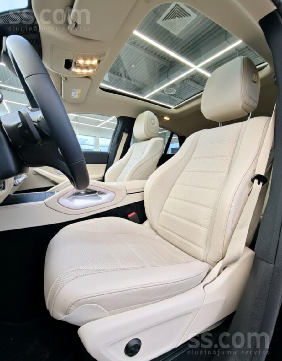Melns Mercedes-Benz GLE 400 2023 Tallina, ar dzinēja tilpumu 2.90 L un nobraukumu 24 tūkst. km par 69900 €, foto 7 vietnē AUTOMOTO.COM.LV