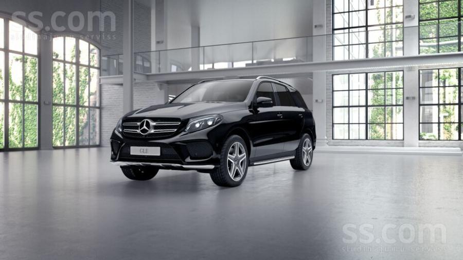 Black Mercedes-Benz GLE 400 2017 in Riga, with an engine capacity of 3.00 L and mileage of 168 thousand km for 22900 €, photo 1 on AUTOMOTO.COM.LV