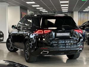 Melns Mercedes-Benz GLE 400 2019 Klaipėda, ar dzinēja tilpumu 2.93 L un nobraukumu 376 tūkst. km par 36950 €, foto 8 vietnē AUTOMOTO.COM.LV