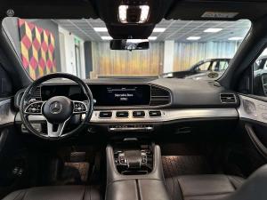 Melns Mercedes-Benz GLE 400 2019 Klaipėda, ar dzinēja tilpumu 2.93 L un nobraukumu 376 tūkst. km par 36950 €, foto 29 vietnē AUTOMOTO.COM.LV