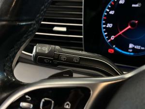 Black Mercedes-Benz GLE 400 2019 in Klaipeda, with an engine capacity of 2.93 L and mileage of 385 thousand km for 35950 €, photo 35 on AUTOMOTO.COM.LV