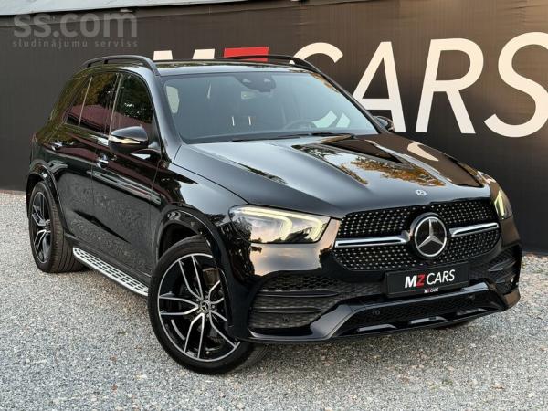 Black Mercedes-Benz GLE 400 2020 in Riga, with an engine capacity of 3.00 L and mileage of 139 thousand km for 46990 €, photo 3 on AUTOMOTO.COM.LV