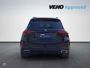 Black Mercedes-Benz GLE 400 2021 in Kaunas, with an engine capacity of 2.93 L and mileage of 71 thousand km for 53900 €, photo 5 on AUTOMOTO.COM.LV