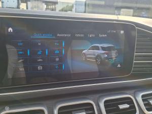 Black Mercedes-Benz GLE 400 2021 in Kaunas, with an engine capacity of 2.93 L and mileage of 71 thousand km for 53900 €, photo 24 on AUTOMOTO.COM.LV