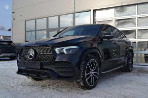 Melns Mercedes-Benz GLE 400 2022 Viļņa, ar dzinēja tilpumu 2.93 L un nobraukumu 86 tūkst. km par 51000 €, foto 2 vietnē AUTOMOTO.COM.LV