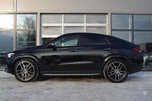 Melns Mercedes-Benz GLE 400 2022 Viļņa, ar dzinēja tilpumu 2.93 L un nobraukumu 86 tūkst. km par 51000 €, foto 6 vietnē AUTOMOTO.COM.LV