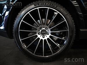 Melns Mercedes-Benz GLE 400 2022 Tallina, ar dzinēja tilpumu 0.00 L un nobraukumu 74 tūkst. km par 69900 €, foto 6 vietnē AUTOMOTO.COM.LV