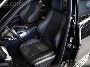 Melns Mercedes-Benz GLE 400 2022 Tallina, ar dzinēja tilpumu 0.00 L un nobraukumu 74 tūkst. km par 69900 €, foto 9 vietnē AUTOMOTO.COM.LV