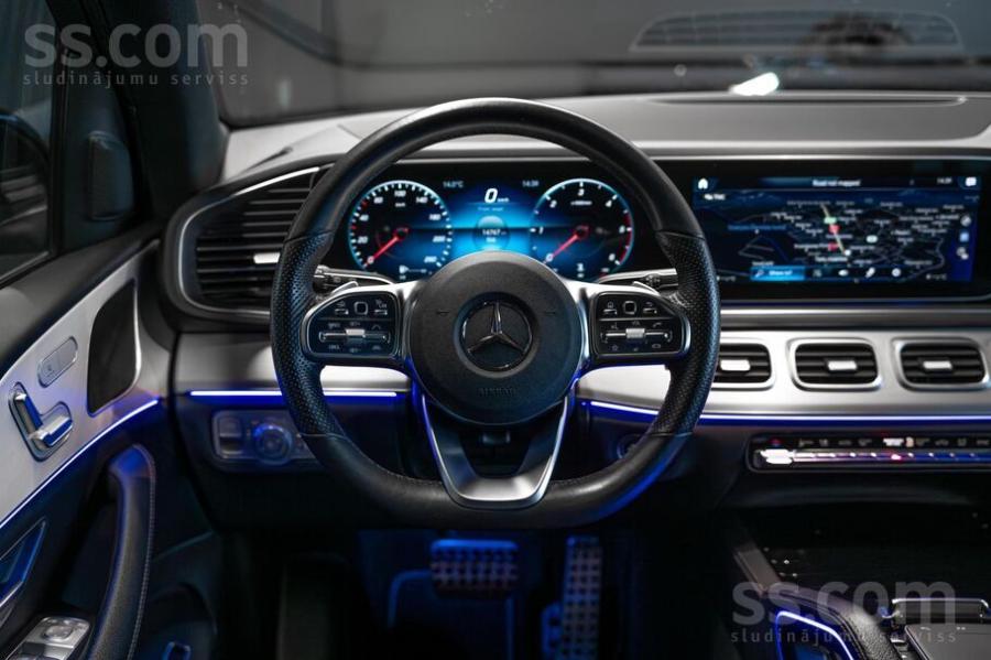 Melns Mercedes-Benz GLE 400 2022 Tallina, ar dzinēja tilpumu 0.00 L un nobraukumu 74 tūkst. km par 69900 €, foto 12 vietnē AUTOMOTO.COM.LV