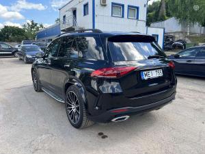 Melns Mercedes-Benz GLE 400 2022 Kauņa, ar dzinēja tilpumu 2.93 L un nobraukumu 48 tūkst. km par 44900 €, foto 5 vietnē AUTOMOTO.COM.LV
