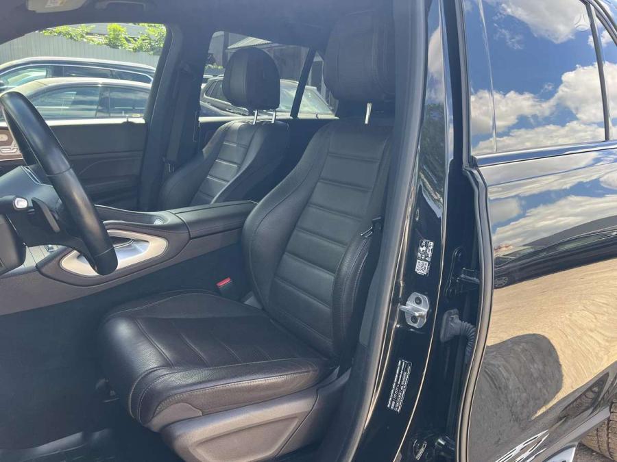 Melns Mercedes-Benz GLE 400 2022 Kauņa, ar dzinēja tilpumu 2.93 L un nobraukumu 48 tūkst. km par 44900 €, foto 21 vietnē AUTOMOTO.COM.LV