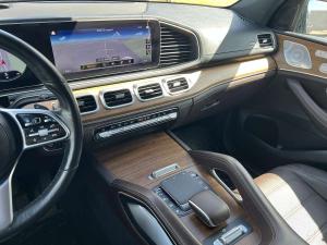Melns Mercedes-Benz GLE 400 2022 Kauņa, ar dzinēja tilpumu 2.93 L un nobraukumu 48 tūkst. km par 44900 €, foto 23 vietnē AUTOMOTO.COM.LV
