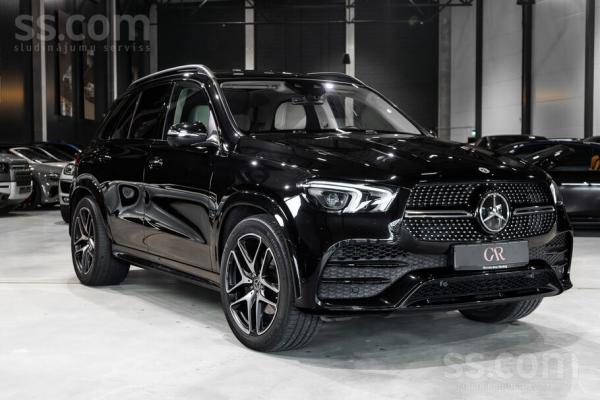 Melns Mercedes-Benz GLE 400 2022 Rīga, ar dzinēja tilpumu 3.00 L un nobraukumu 49 tūkst. km par 67000 €, foto 3 vietnē AUTOMOTO.COM.LV