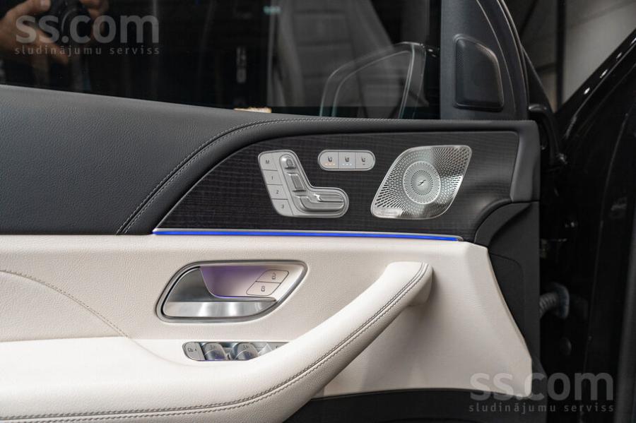 Черный Мерседес ГЛE 400 2022 в Рига, объемом двигателя 3.00 л и пробегом 49 тыс. км за 67000 €, фото 16 на AUTOMOTO.COM.LV