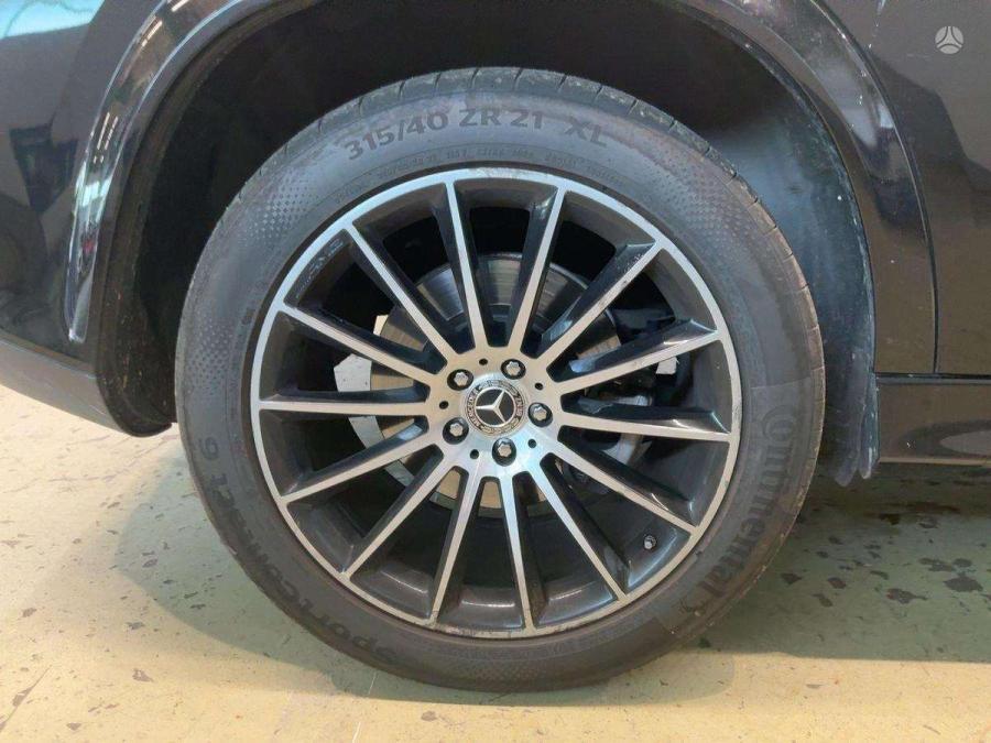 Melns Mercedes-Benz GLE 400 2022 Viļņa, ar dzinēja tilpumu 2.93 L un nobraukumu 175 tūkst. km par 46690 €, foto 20 vietnē AUTOMOTO.COM.LV