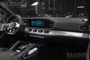 Melns Mercedes-Benz GLE 400 2023 Rīga, ar dzinēja tilpumu 2.00 L un nobraukumu 30 tūkst. km par 63525 €, foto 13 vietnē AUTOMOTO.COM.LV