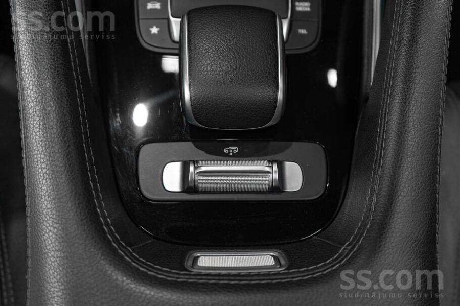 Melns Mercedes-Benz GLE 400 2023 Rīga, ar dzinēja tilpumu 2.00 L un nobraukumu 30 tūkst. km par 63525 €, foto 30 vietnē AUTOMOTO.COM.LV